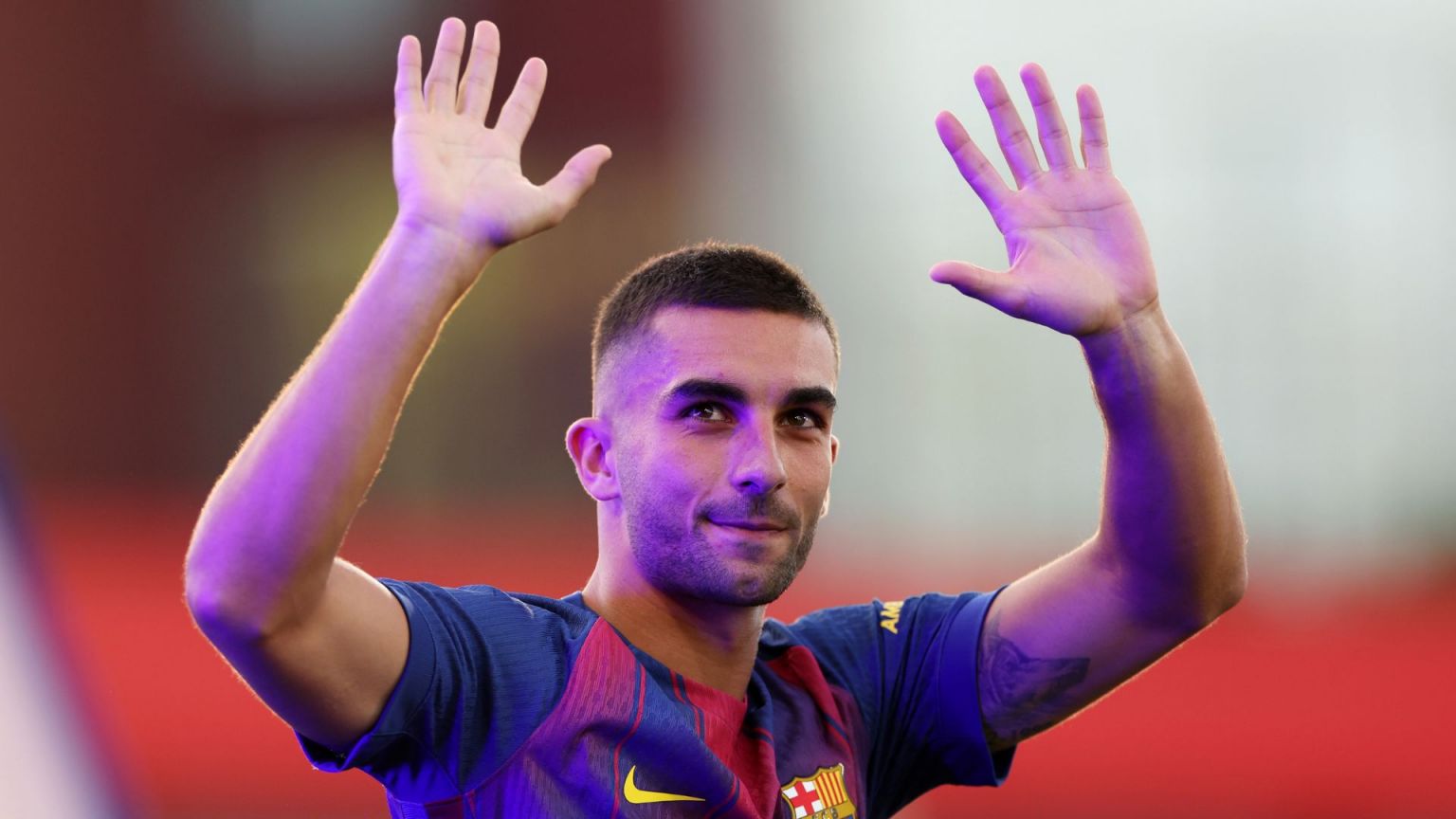 Report reveals why Barcelona are now unwilling to rush the signing of a ...
