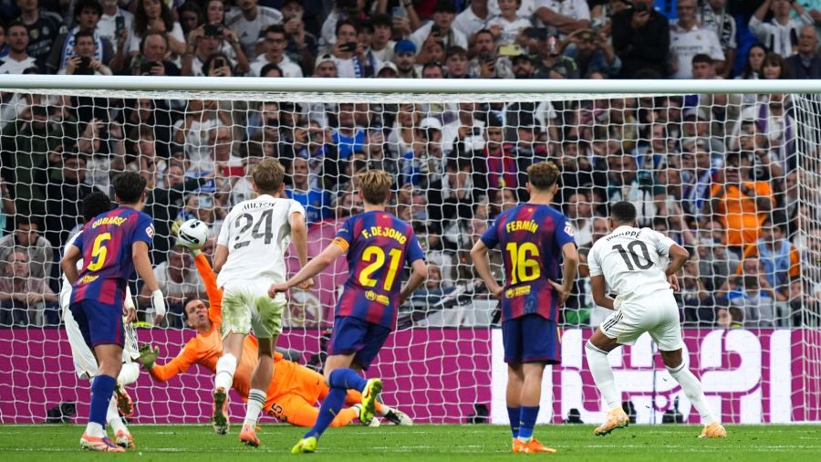 Torres 5.5, Szczesny 7.0 | Real Madrid 2-1 FC Barcelona: Player ratings